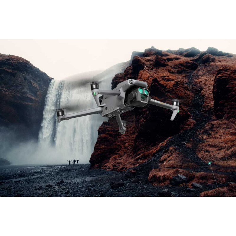 DJI Mavic 3 Pro Cine version Premium Combo