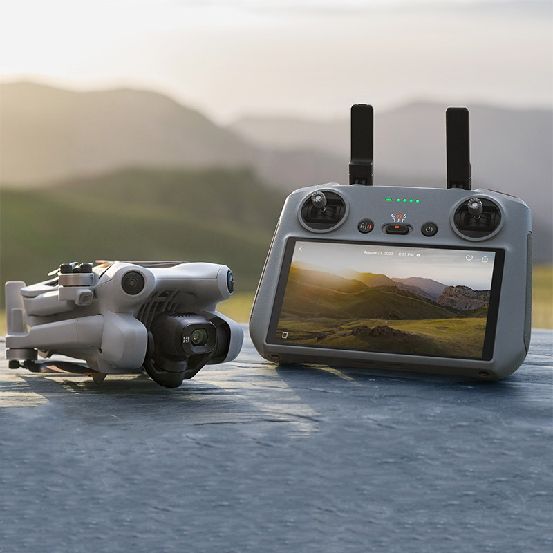 DJI Mini 4 Pro Fly More Combo (avec DJI RC 2)